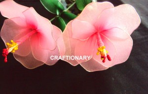 Make Stocking Flowers (Girly tutorial) - Craftionary
