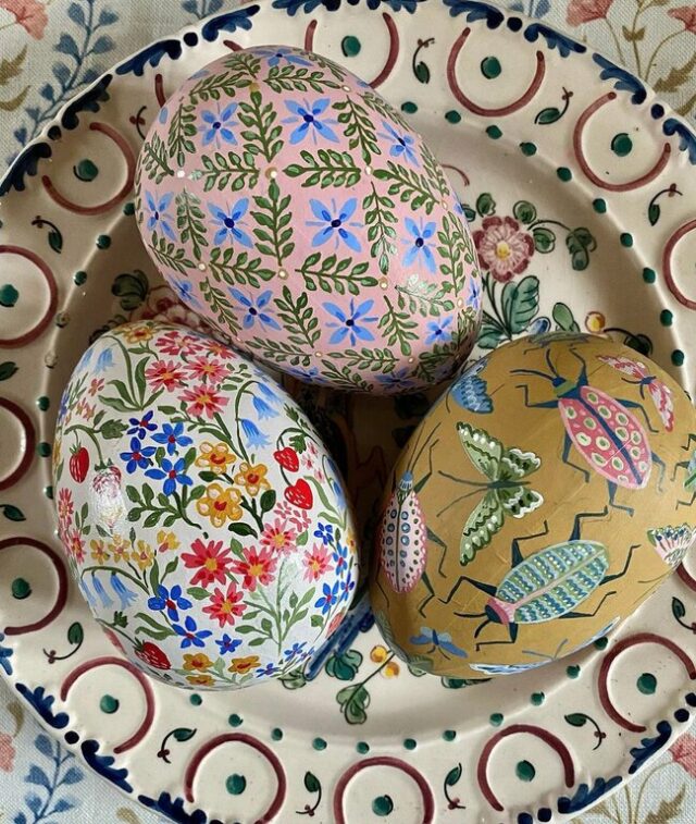 50 Beautiful Painted Easter Eggs using best techniques