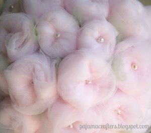 DIY tulle fabric projects to make and sell at home - craftionary.net