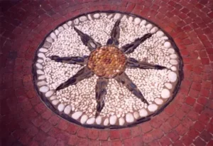 How-to-make-a-Simple-Pebble-Mosaic - Craftionary