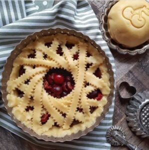 90 Awesome Pie Crust Designs and Ideas - Craftionary