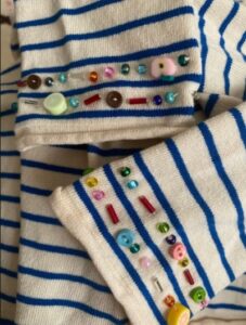 60 Button Art Ideas for your handmade boutique - Craftionary