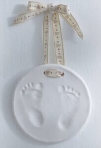 40 Meaningful Memory Keepsake Ideas to Treasure Life - Craftionary