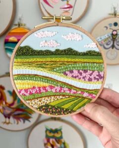 30 Most Popular Floral Hand Embroidered Garden Ideas - Craftionary